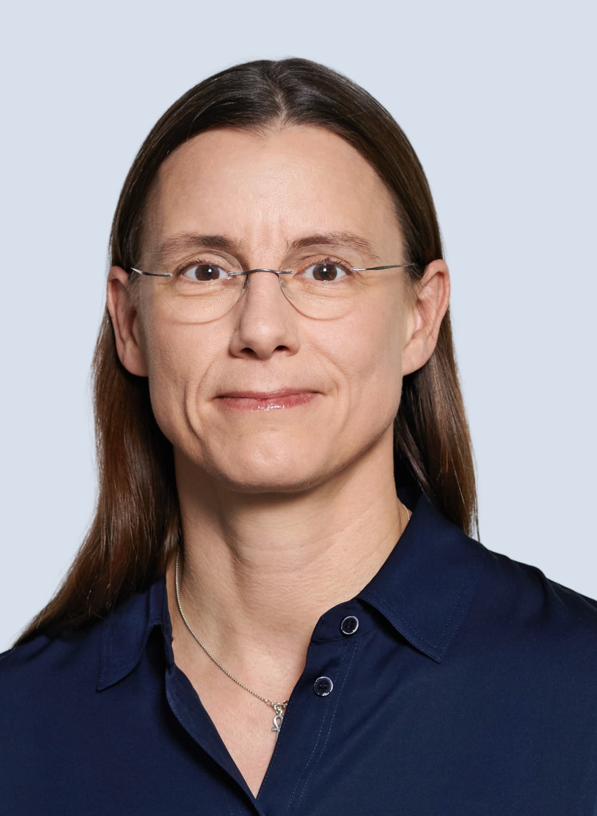 Katrin Suder - FGS Global